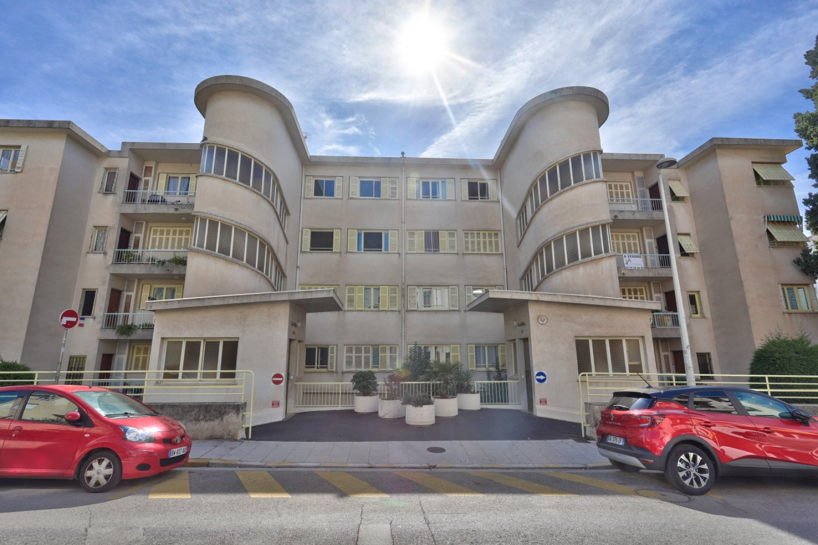 Nice Quartier Des Poetes